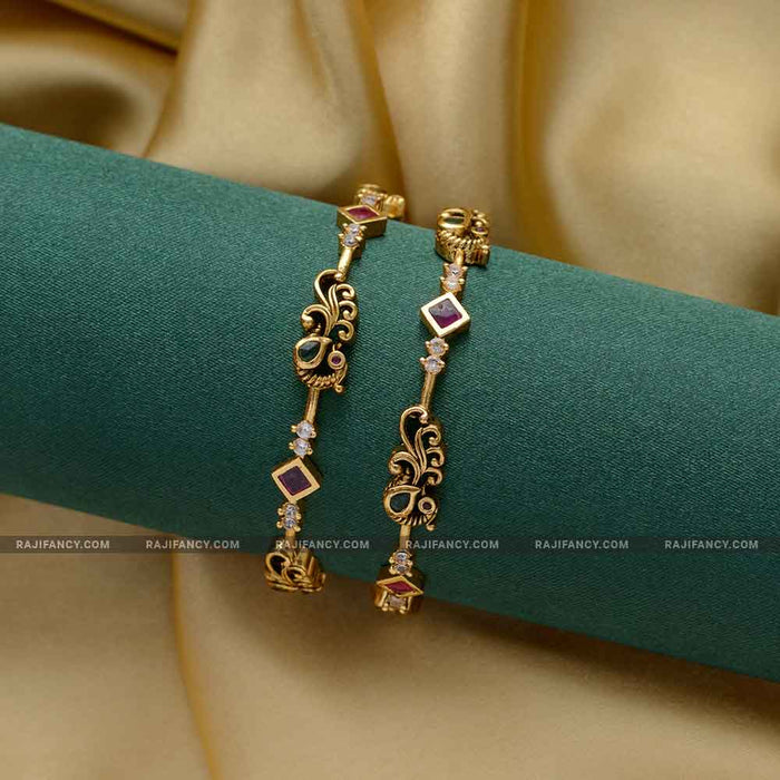 Elegant Peacock Bangle – RajiFancy